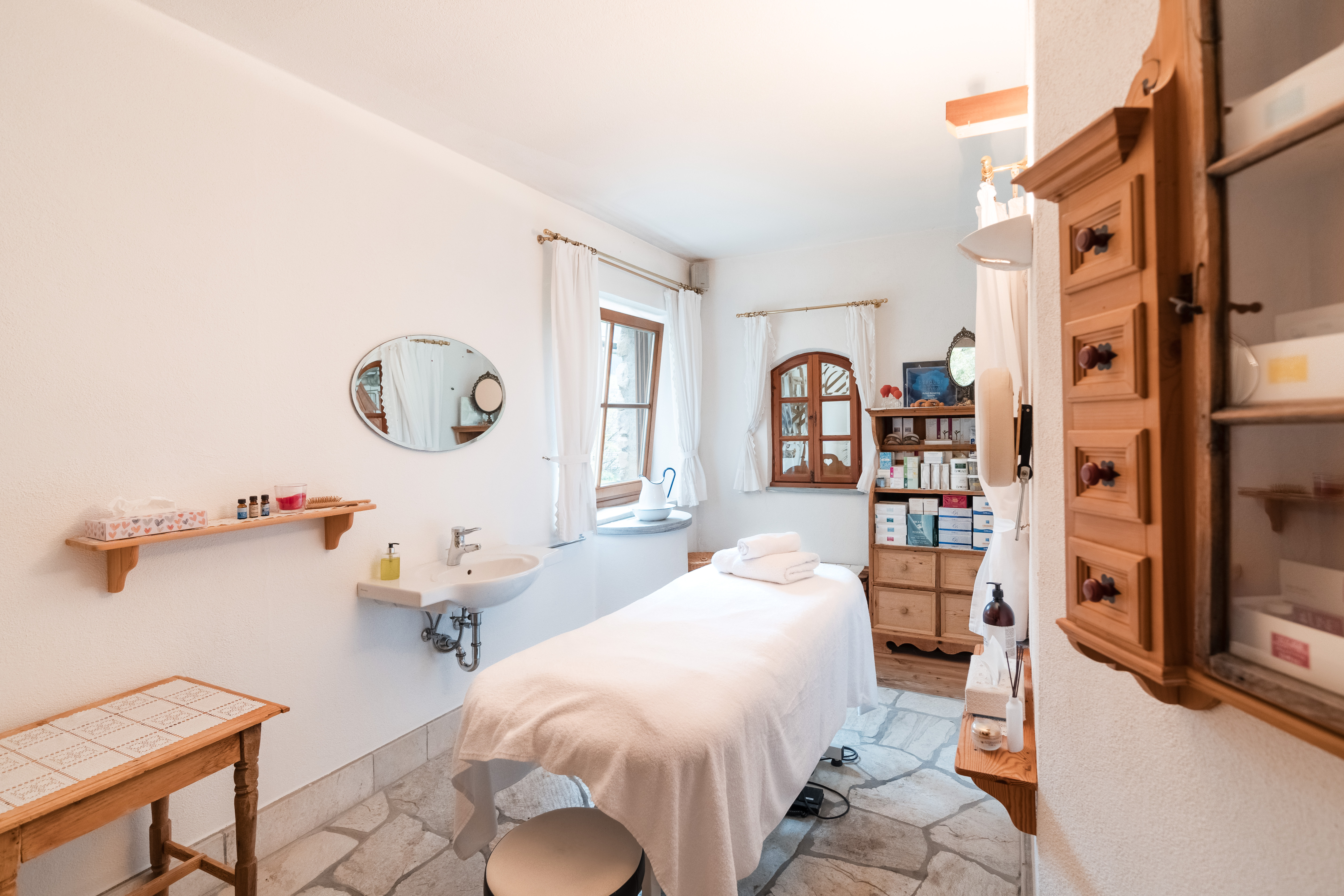 Al Plan Hotel: relax at the wellness hotel at Mt Kronplatz